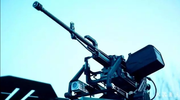 Catch up with the world trend! The PLA's new remote control machine ...