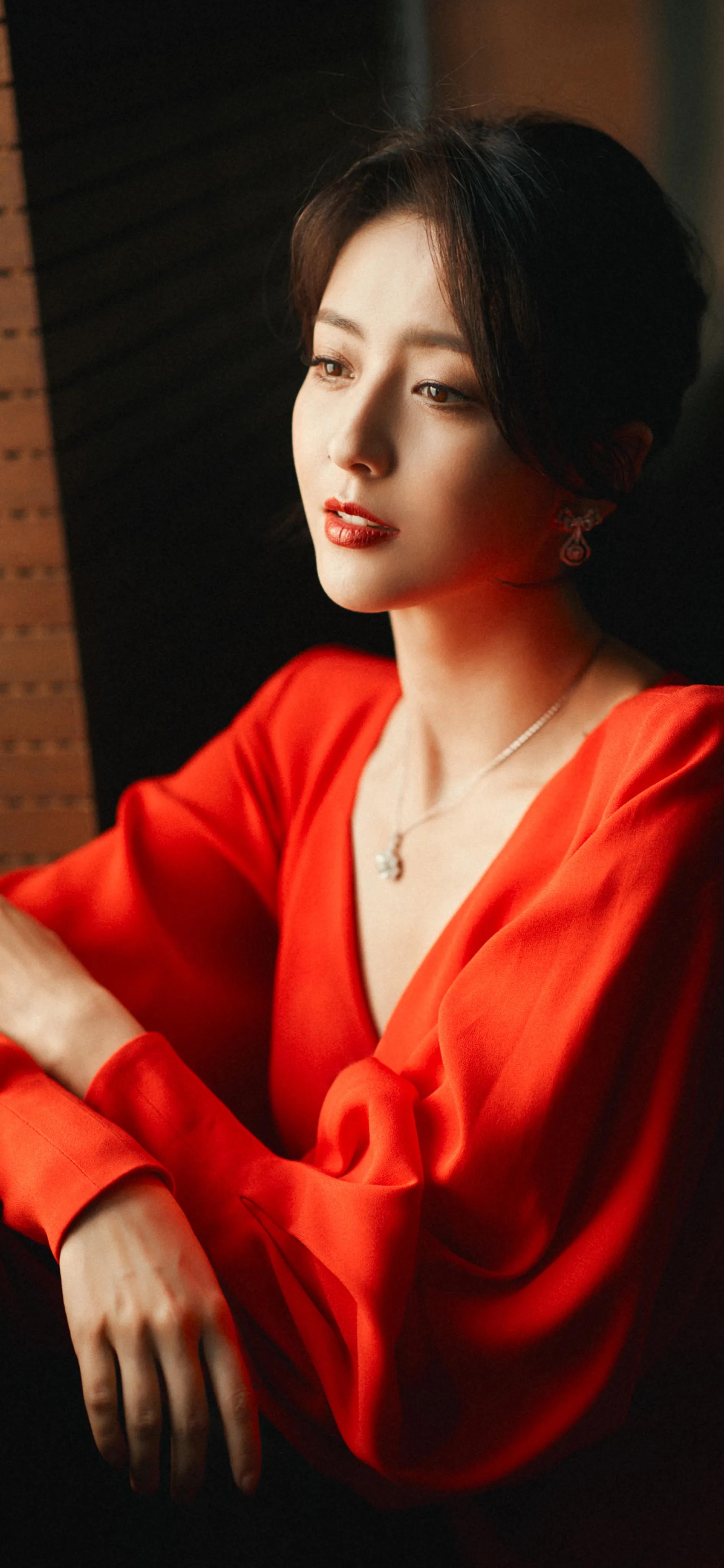 Tong Liya•The most beautiful dance - iNEWS