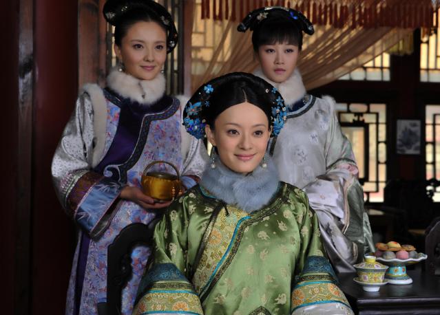 In "The Legend of Zhen Huan", the emperor and Zhen Huan are actually ...