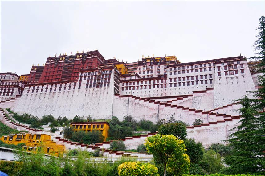 The tallest building in Lhasa, located halfway up the mountain, was ...