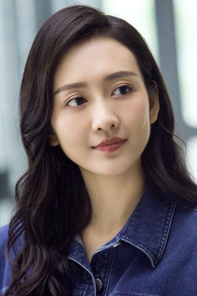 Entertainment News: Zheng Shuang, Deng Lun, Ren Jialun, Liu Yifei, Du ...