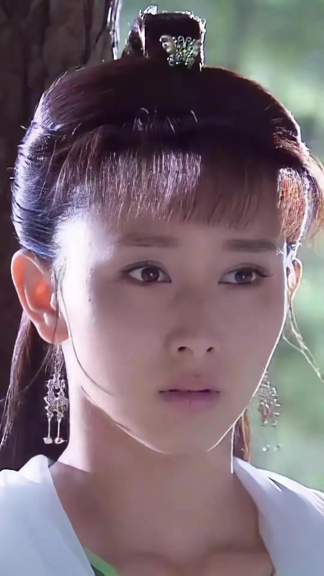 Mainland Actress—Hu Jing - iNEWS