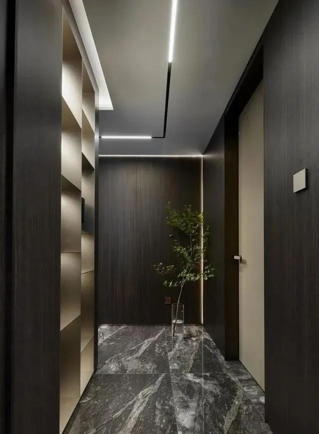 280 square meters large flat floor, capable and advanced space look and ...