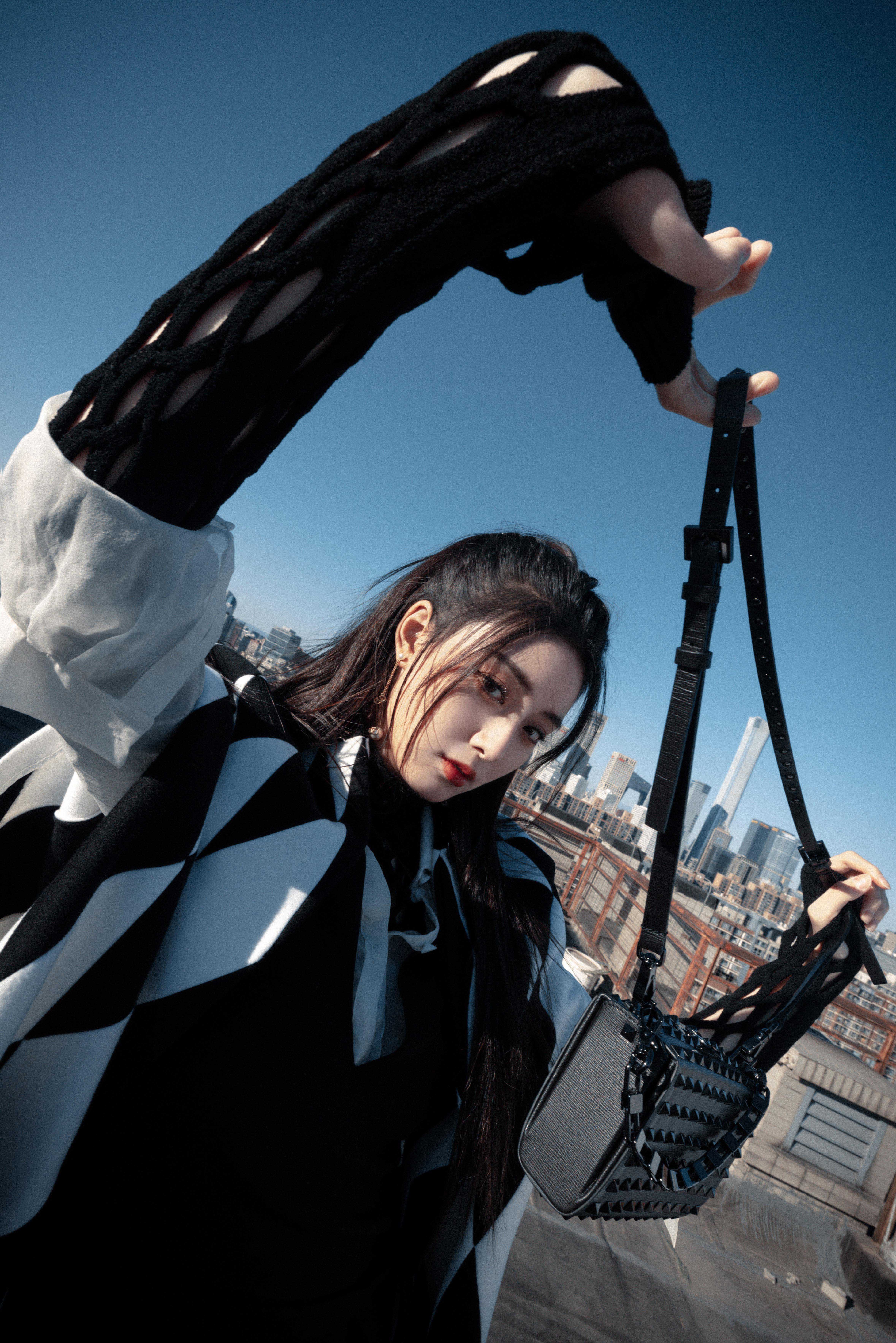 Xu Yiyang, incarnation of Princess Anna, surprises and airborne Disney ...