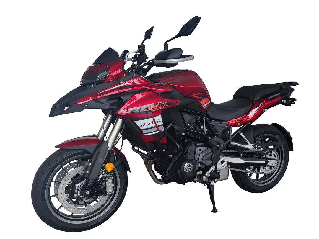 Benelli TRK700X is here, equipped with a 693cc engine with a maximum ...