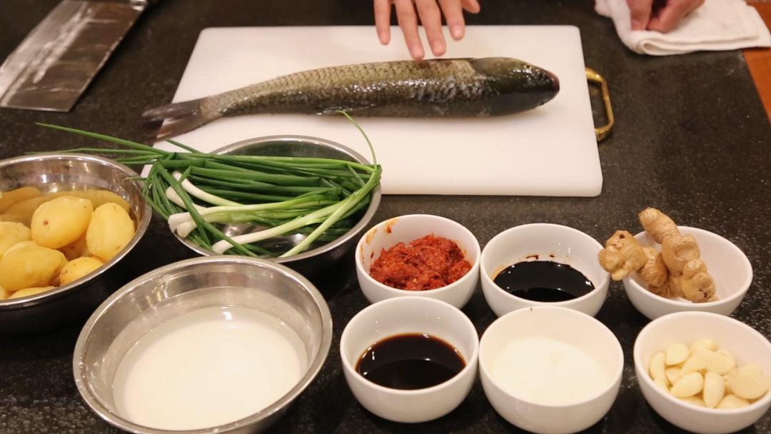 "Peony Fish Fillet", one of the eight imperial dishes of the Qing ...