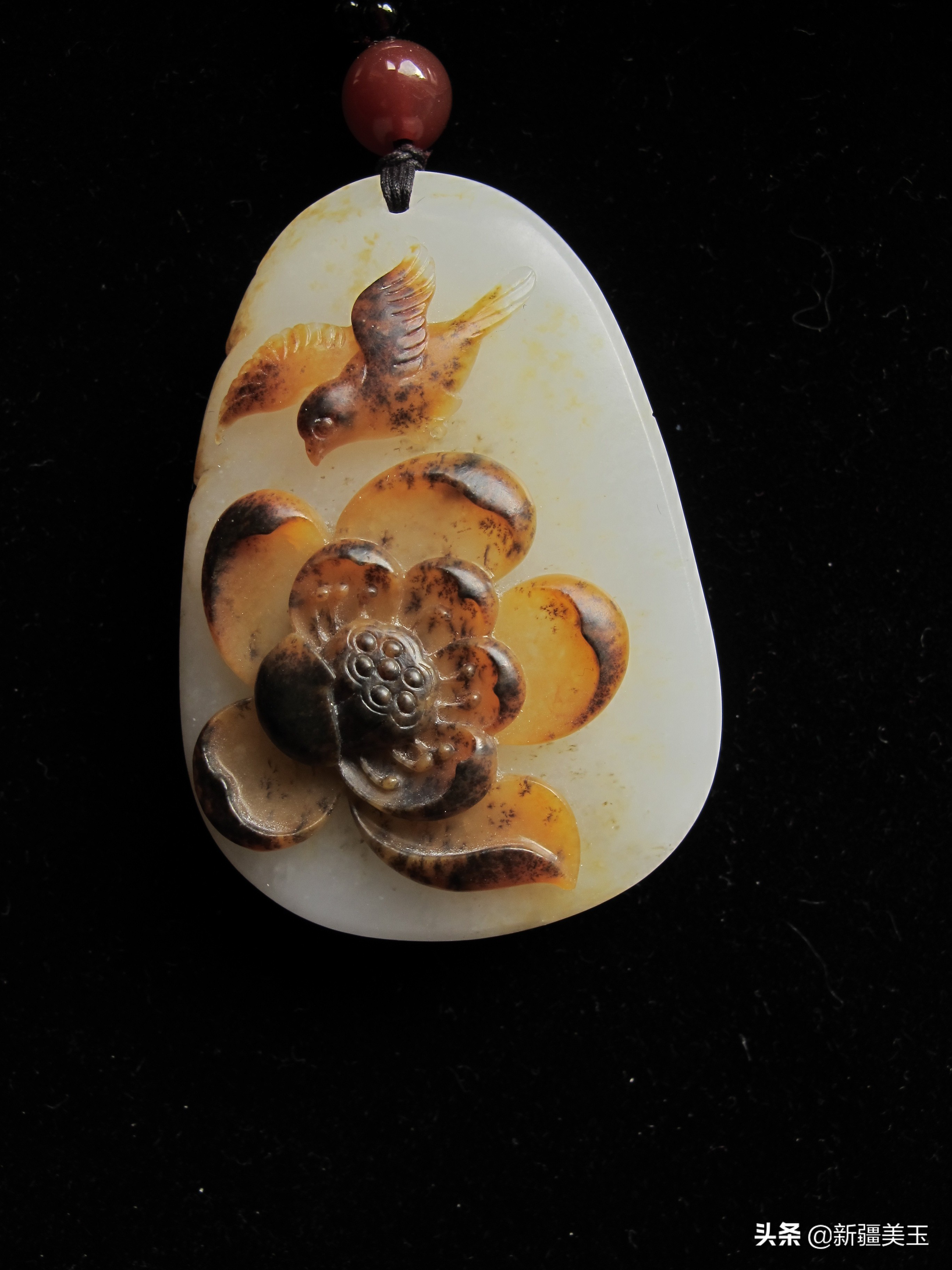 "Xinjiang Jade Carving" Wu Jian: Carving the Beautiful World in Jade ...