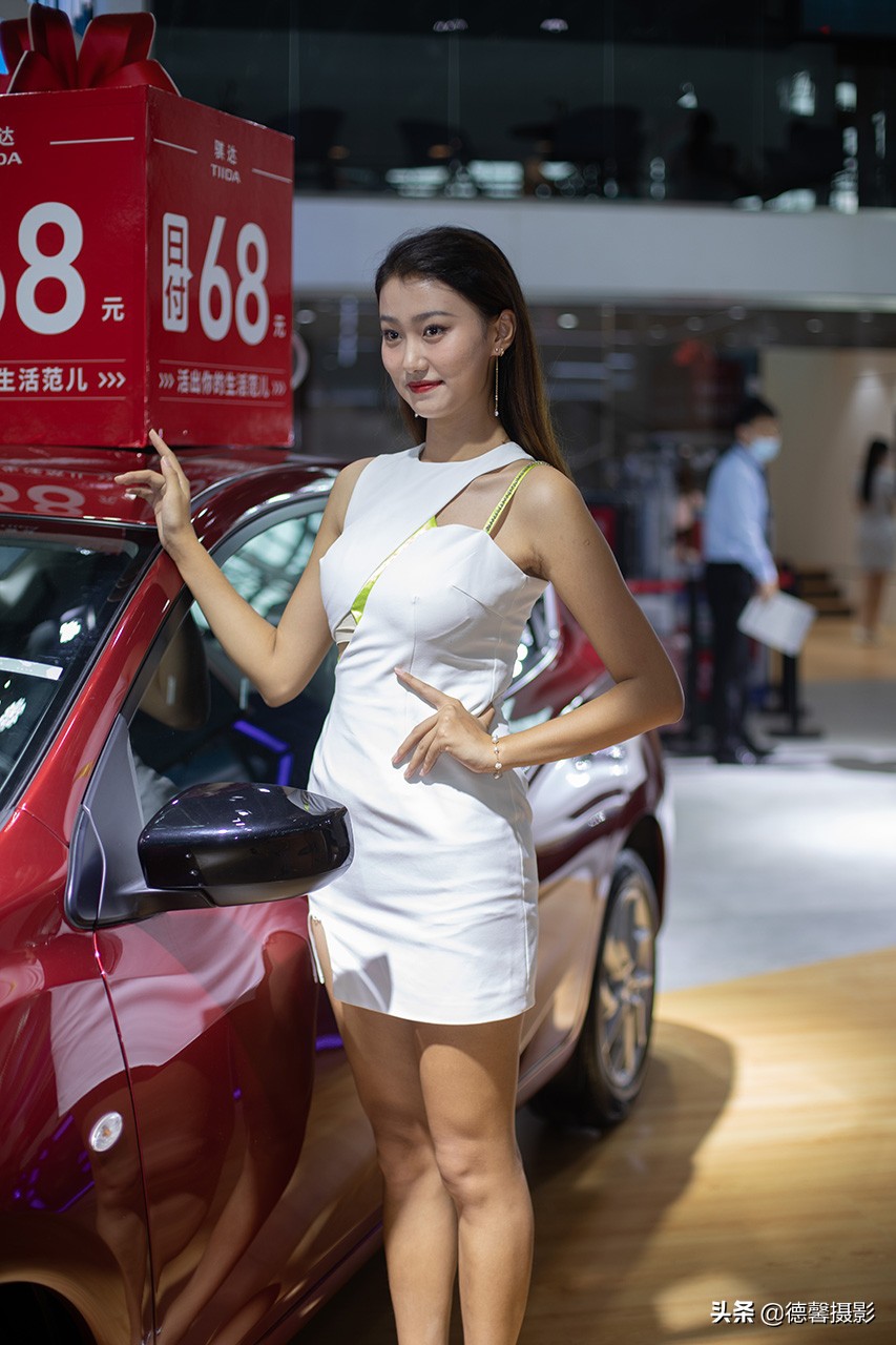 Beautiful car models are naturally beautiful (8) - iNEWS