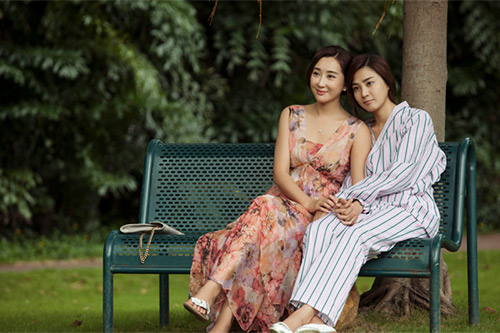 Hong Xiaoling has been in the arts for 19 years, often acting as a ...