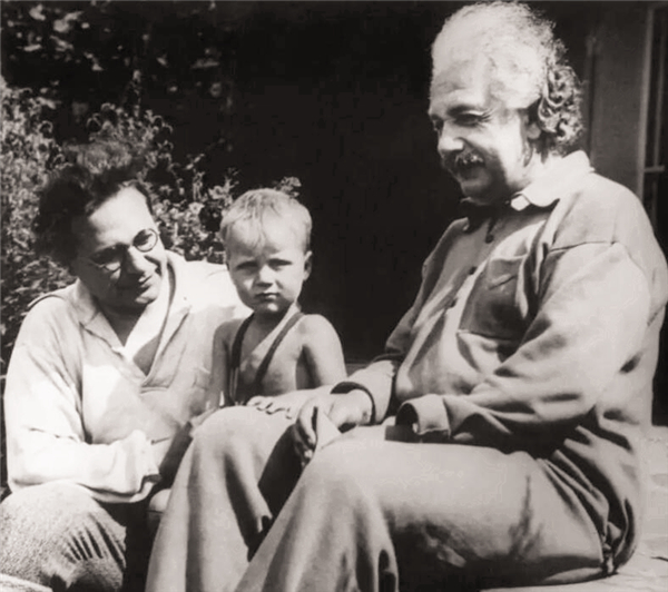 Einstein has a very high IQ, why did his children suffer from mental ...