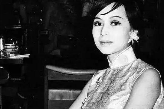 Dina: Hong Kong porn star, live-action version of 007 female spy ...