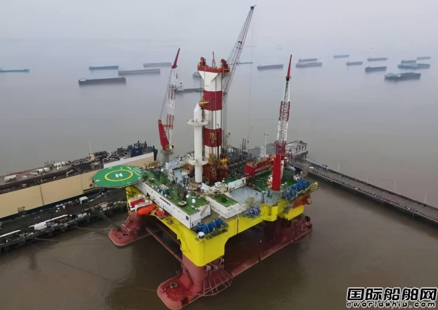 The Nantong shipyard delivered China's first mid-deep water semi ...