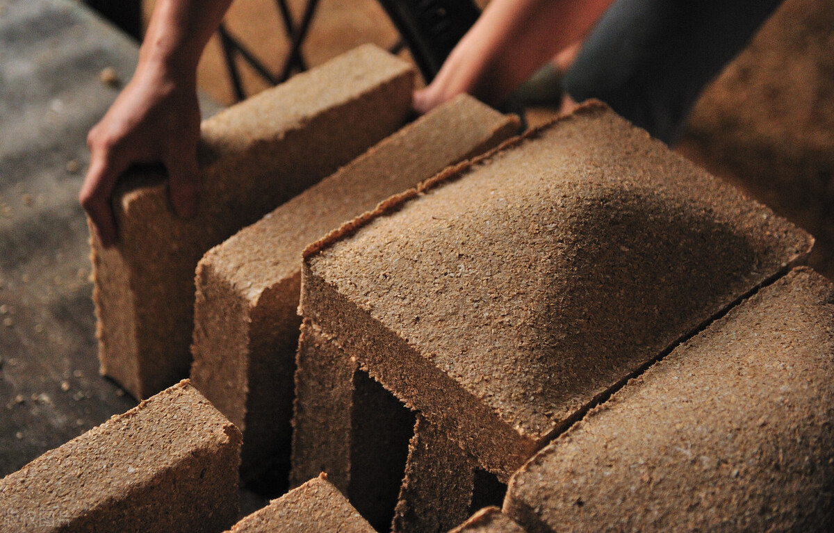 Liquor Encyclopedia: Definition of Daqu, Classification of Daqu ...