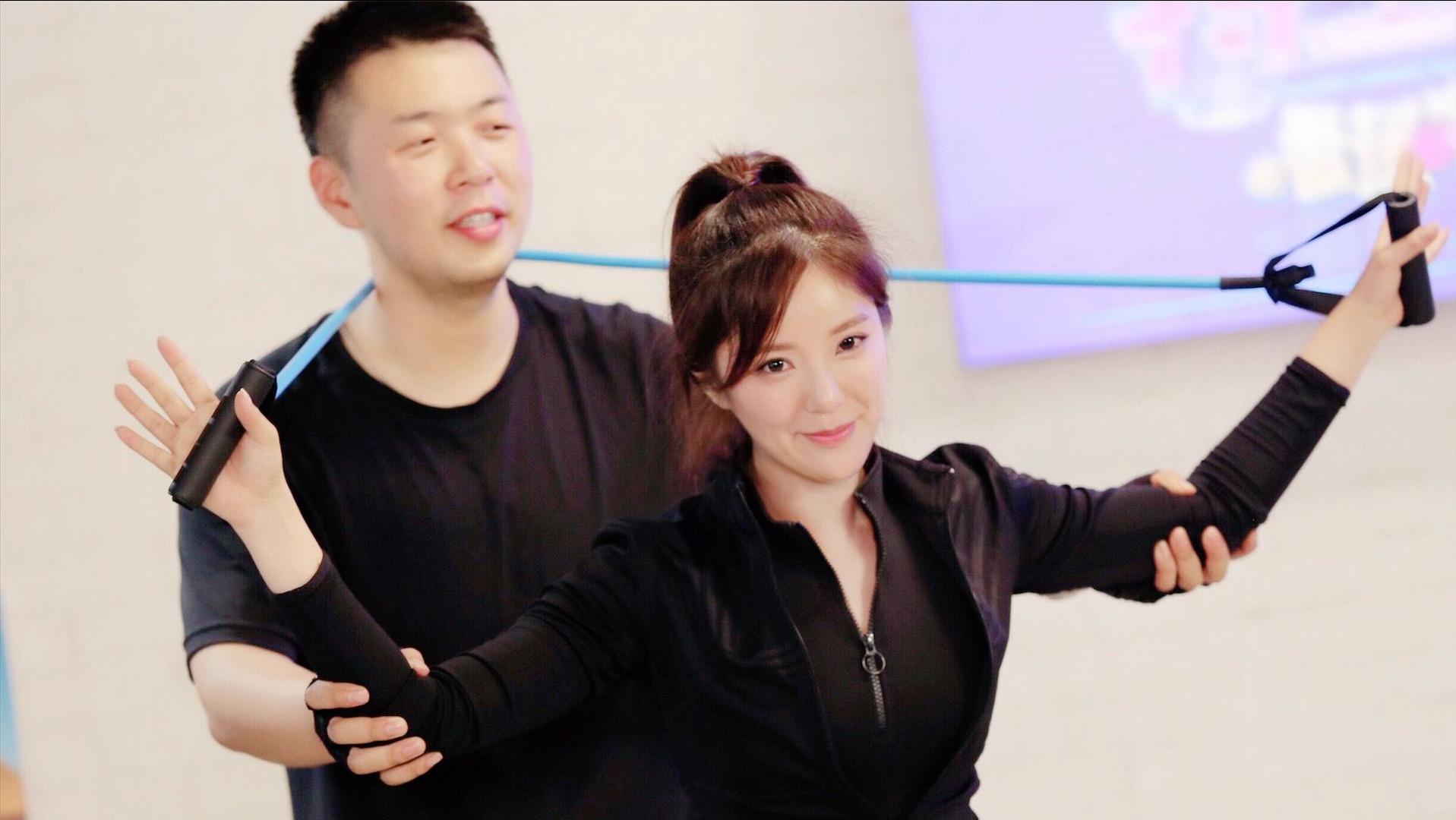 After Zhao Yihuan's "Adolescence" became popular, he was labelled as ...