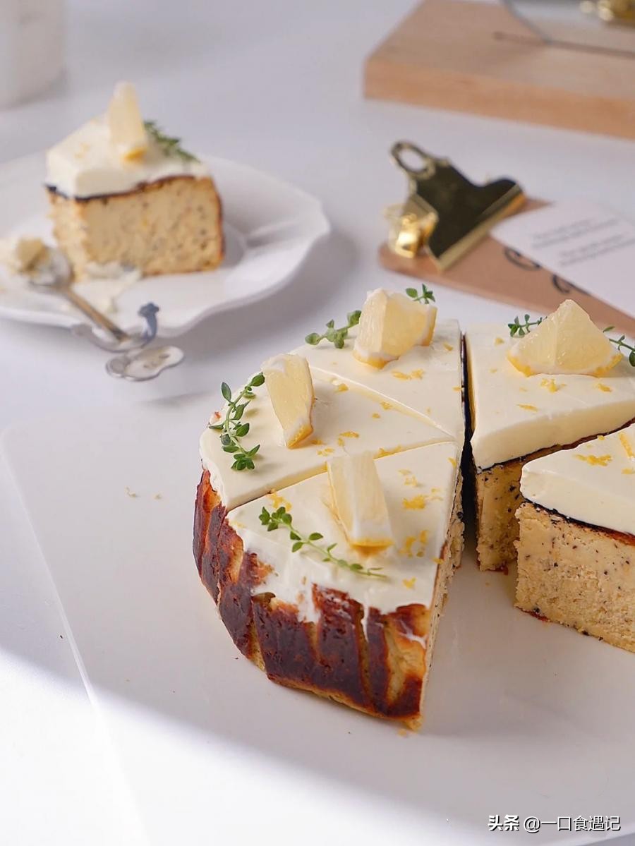 Try to bake the "Earl Lemon Basque Cake" that is not greasy. It has a ...