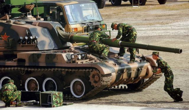 Against the plateau, the Type 15 tank needs a 120mm caliber tank gun (2 ...