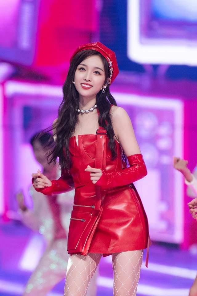 "The Man in the Love Drama" Wu Xuanyi cried because she couldn't find the state, and Wang Linkai ...