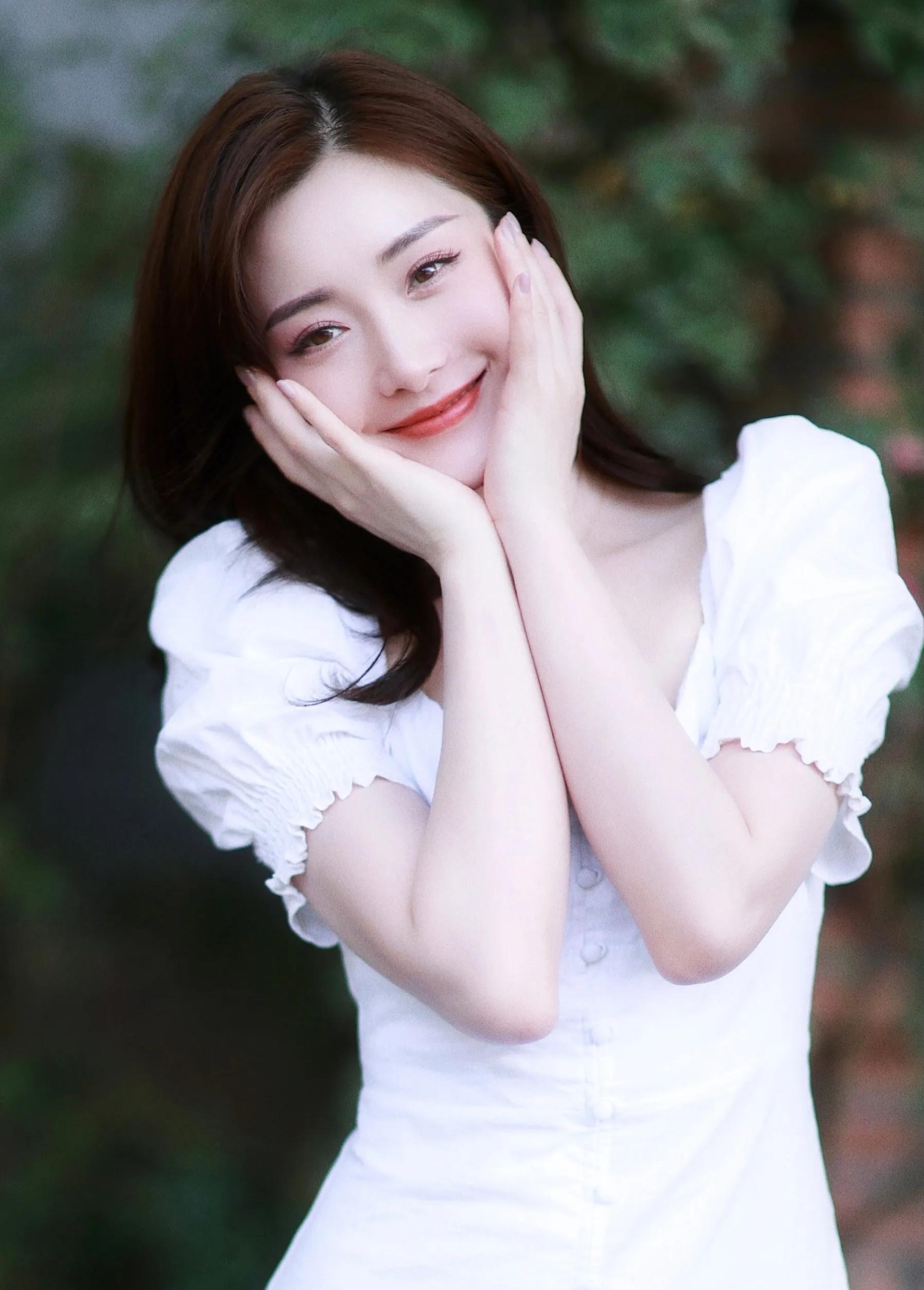 Shaanxi beauty spokesperson Meng Lu - iNEWS