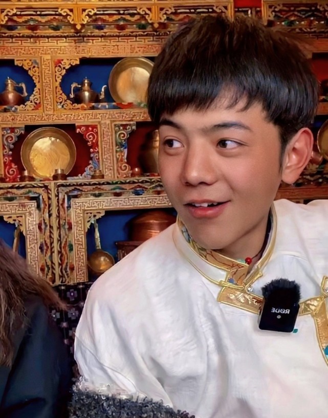 A victim of the entertainment industry?Ding Zhen, who is supported by ...