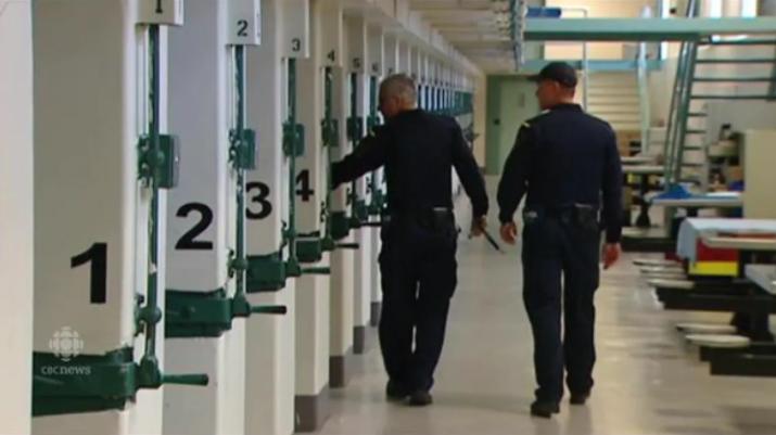 This "Guide to Drinking in Prisons" recommends Wu Yifan to check it - iNEWS