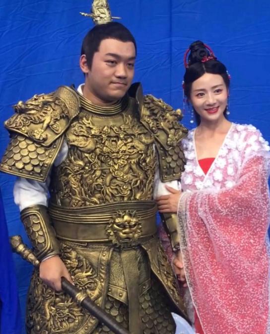 Remember Xia Yu in "A Family with Children"?He is thin again!Facial ...