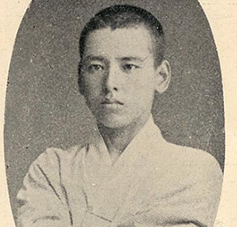 He is the "Puppet Emperor of the Night of Manchukuo", selling millions ...