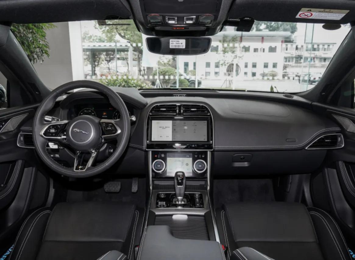 The new Jaguar XEL and Audi A4L are different from L. Who is more worthy of choice? - iNEWS