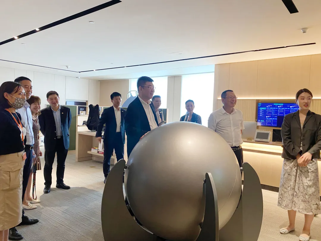 Geng Jingxing, CEO of Greenland Group, visited Tencent headquarters and ...