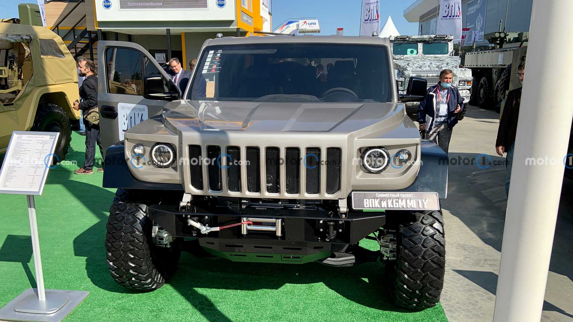 Russian version of Hummer H1, Strela SUV debut, equipped with 157 ...