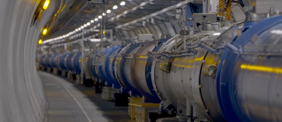 A record-breaking and unexplainable beam of energy pierced our galaxy ...