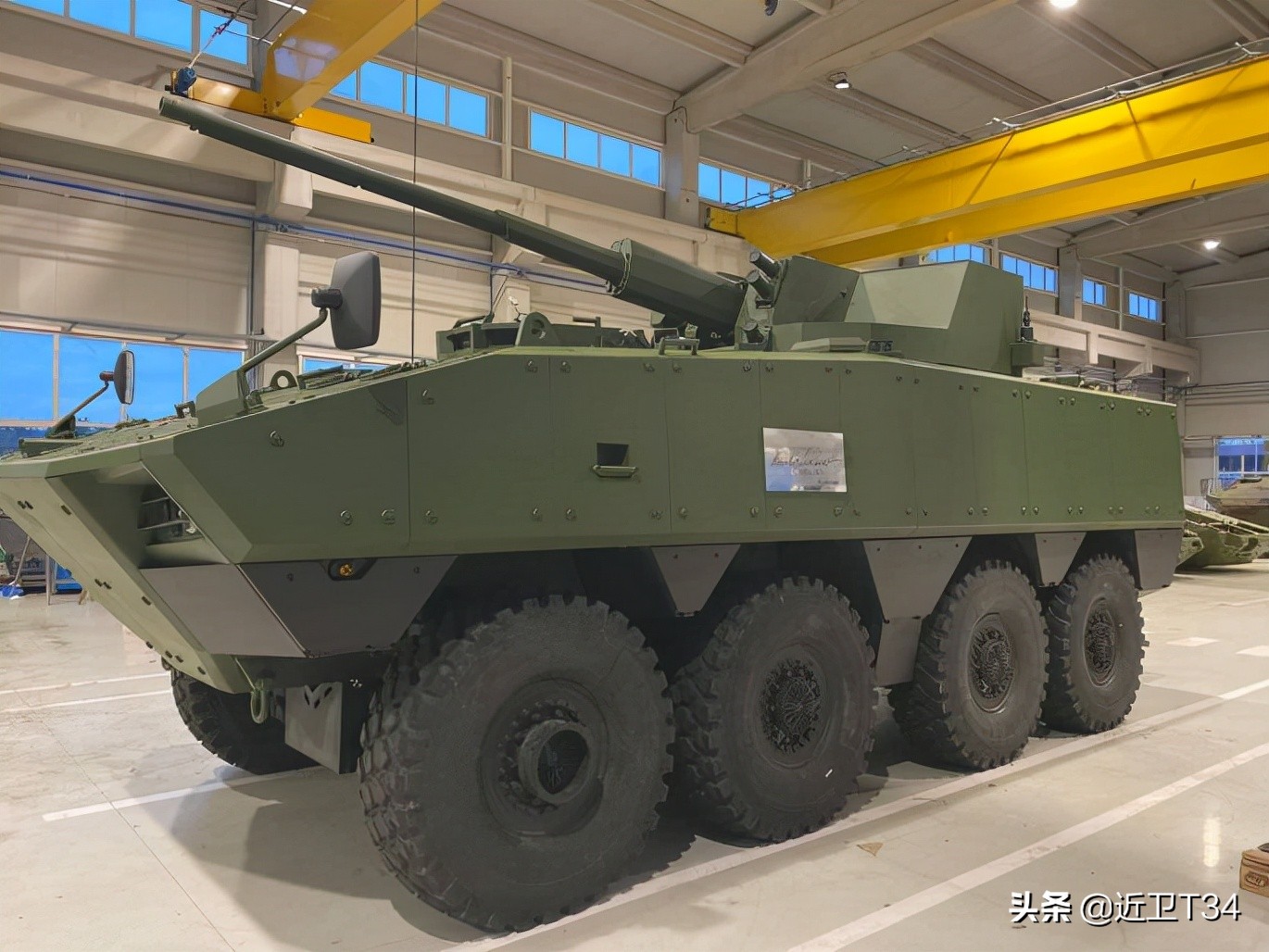 Serbian new star still holding the pipa half-hidden-"Lazanski" wheeled ...