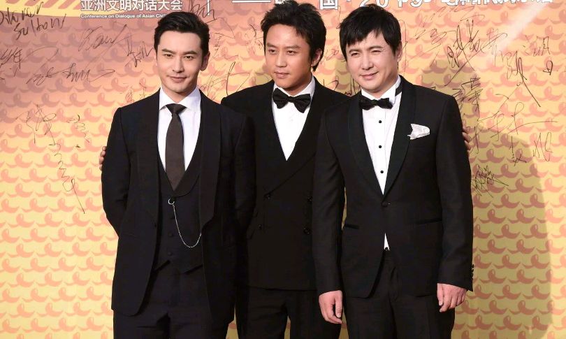 When 1.79m Huang Xiaoming and 1.80m Deng Chao are in the same frame: I ...