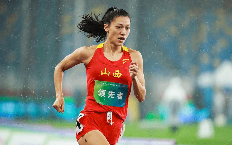 China's track and field high jump into beauty - iNEWS