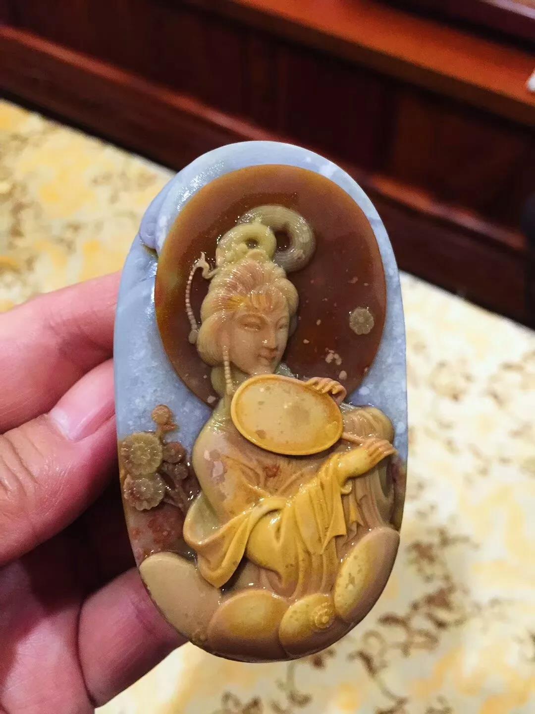 Beautiful works of Alxa agate carving - iNEWS