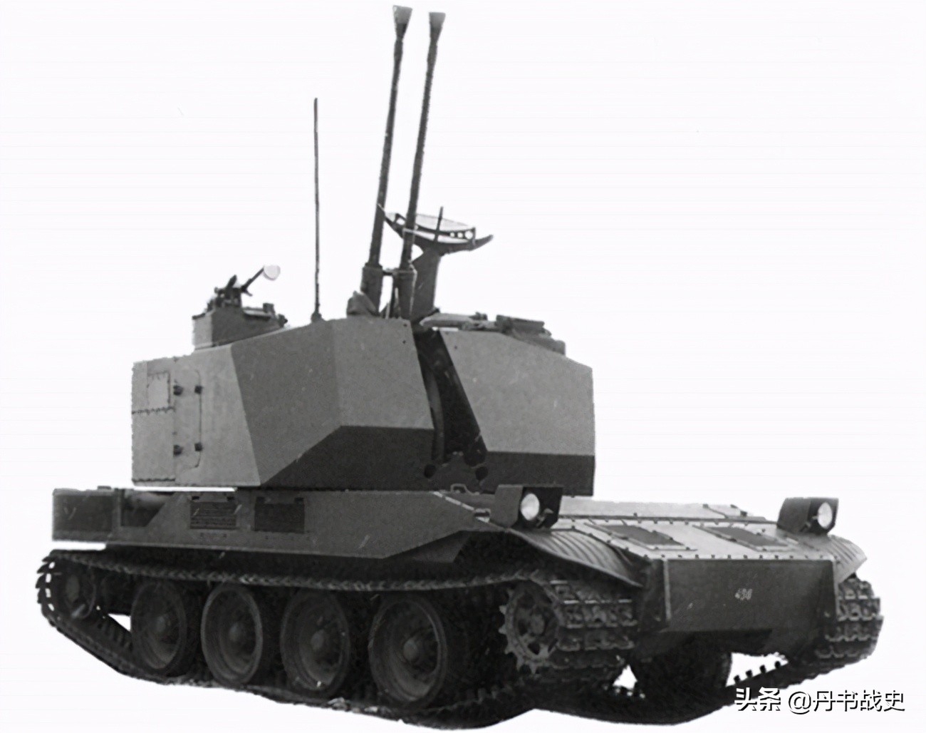 Bofors VEAK-4062 self-propelled anti-aircraft gun, equipment that was ...
