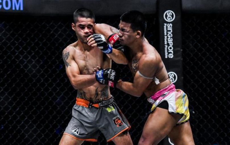 The famous scene of ONE Championship, Chinese boxers occupy three seats ...