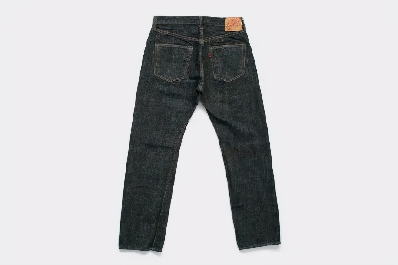 Why is the Japanese giant Lin Fangheng called the "Jeans Emperor"? - iNEWS