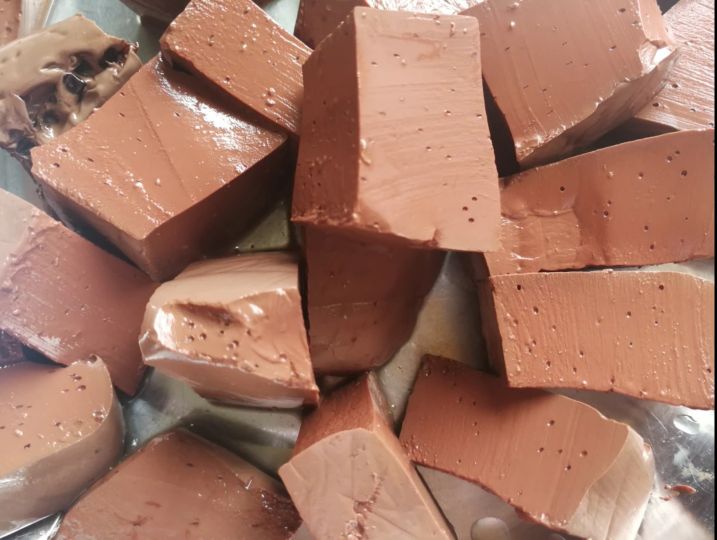 Pig blood and duck blood, what's the difference between "bright red ...