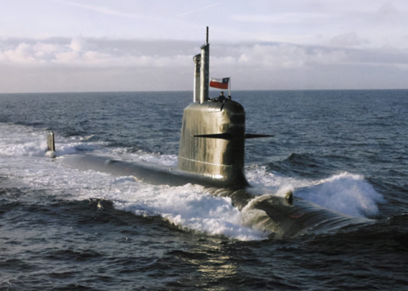 France secretly helped India build 6 nuclear submarines. So friendship ...