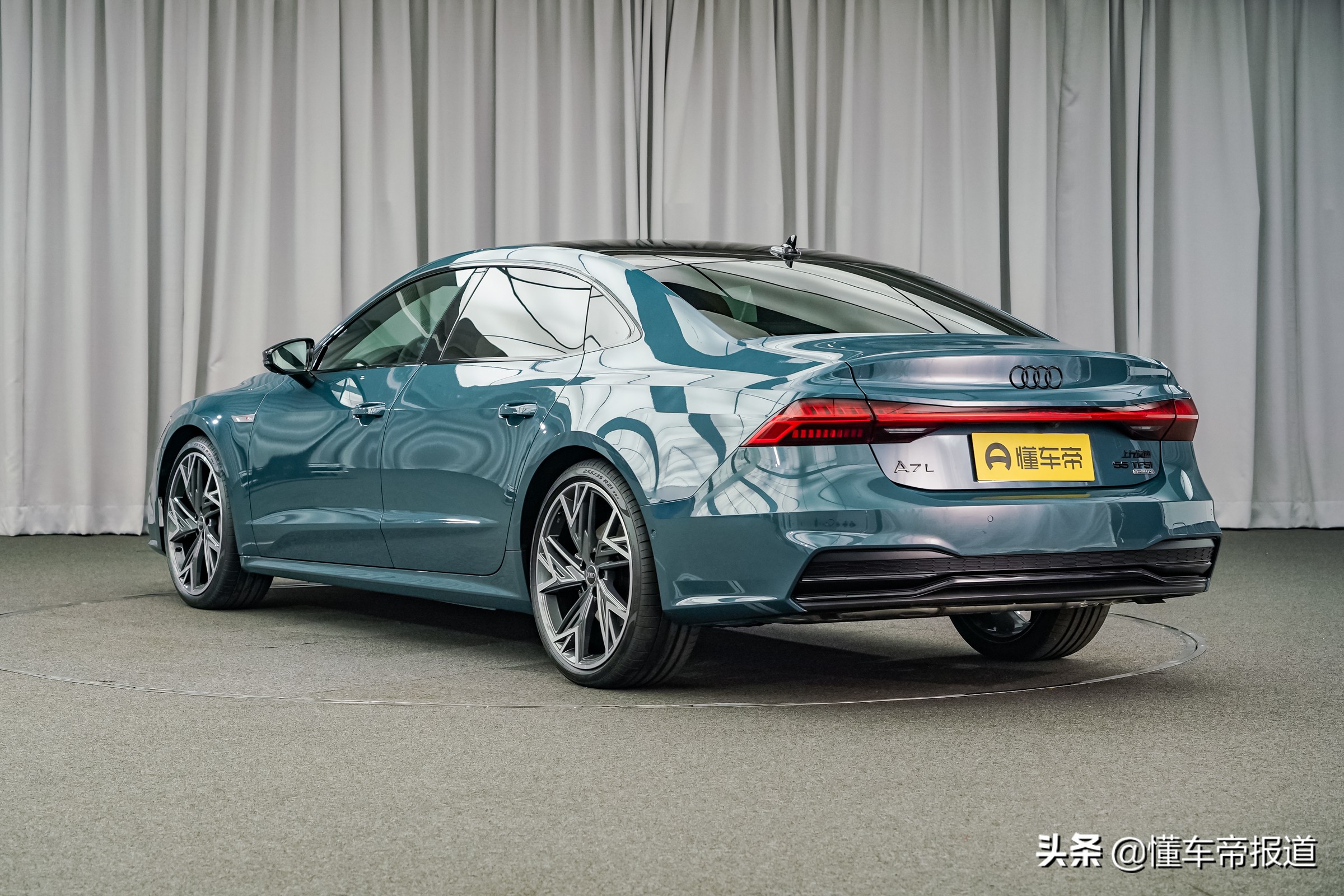 The first batch is limited to 100 units!SAIC Audi A7L Advance Edition ...
