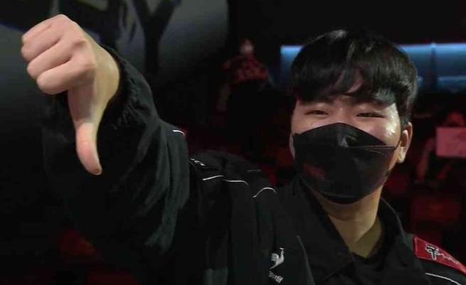 Too crazy?NS defeated T1, Gori made taunting gestures to Li Ge after the game, causing heated ...