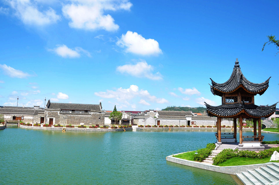 The "Golden Signboard" scenic spot in Zhejiang, known as the "last ...