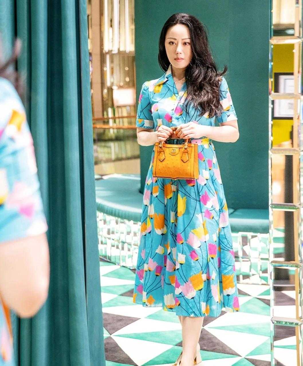 Zhang Xiaohui's "aristocratic" temperament in his bones, wearing a ...