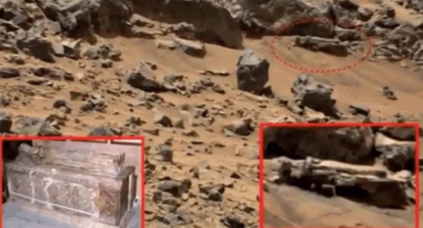 The "humanoid creatures" and "pyramid" on the moon, all signs are there ...