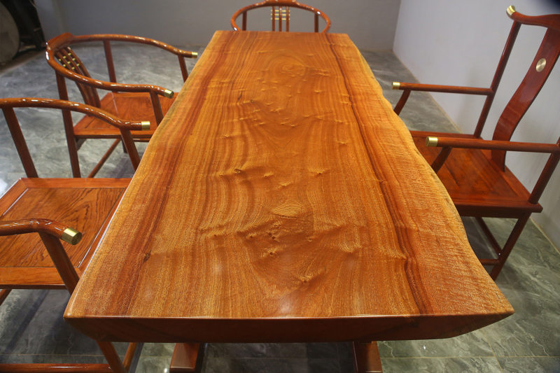 What are the natural characteristics of the red shadow wood large tea ...