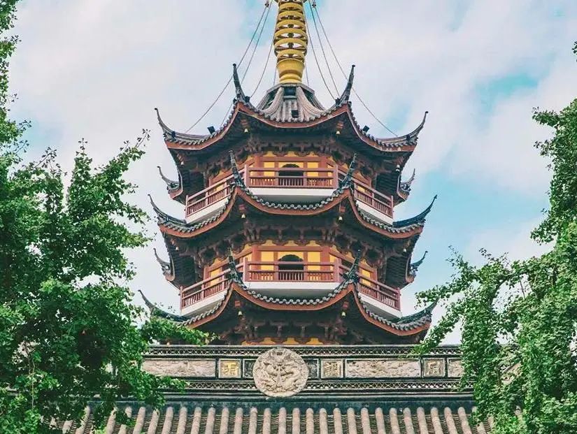 Shui Cun Shan Guo Jiu Qi Feng-Metaphor of Temple Tower in Painting - iNEWS