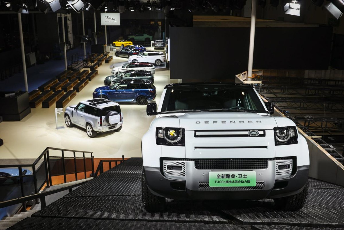 Not only fuel-efficient but also off-road, the 22-year-old Land Rover ...