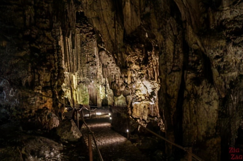 There are mysterious caves in Romania with a history of 5 million years ...