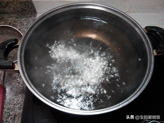 Too lazy to rub pearls?Sago Caramel Milk Tea - iNEWS