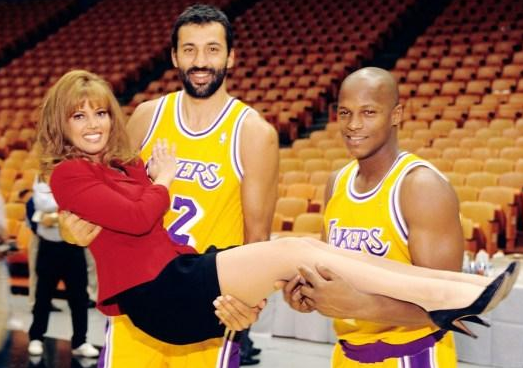 Old photos of Jenny Buss young! The rich daughter of the NBA in the ...